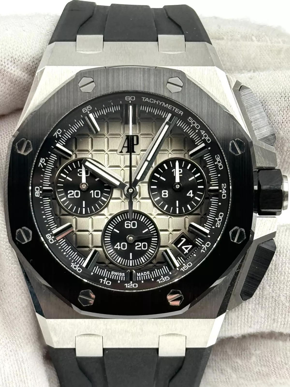 Audemars Piguet Royal Oak Offshore 26420SO - Watch Limit