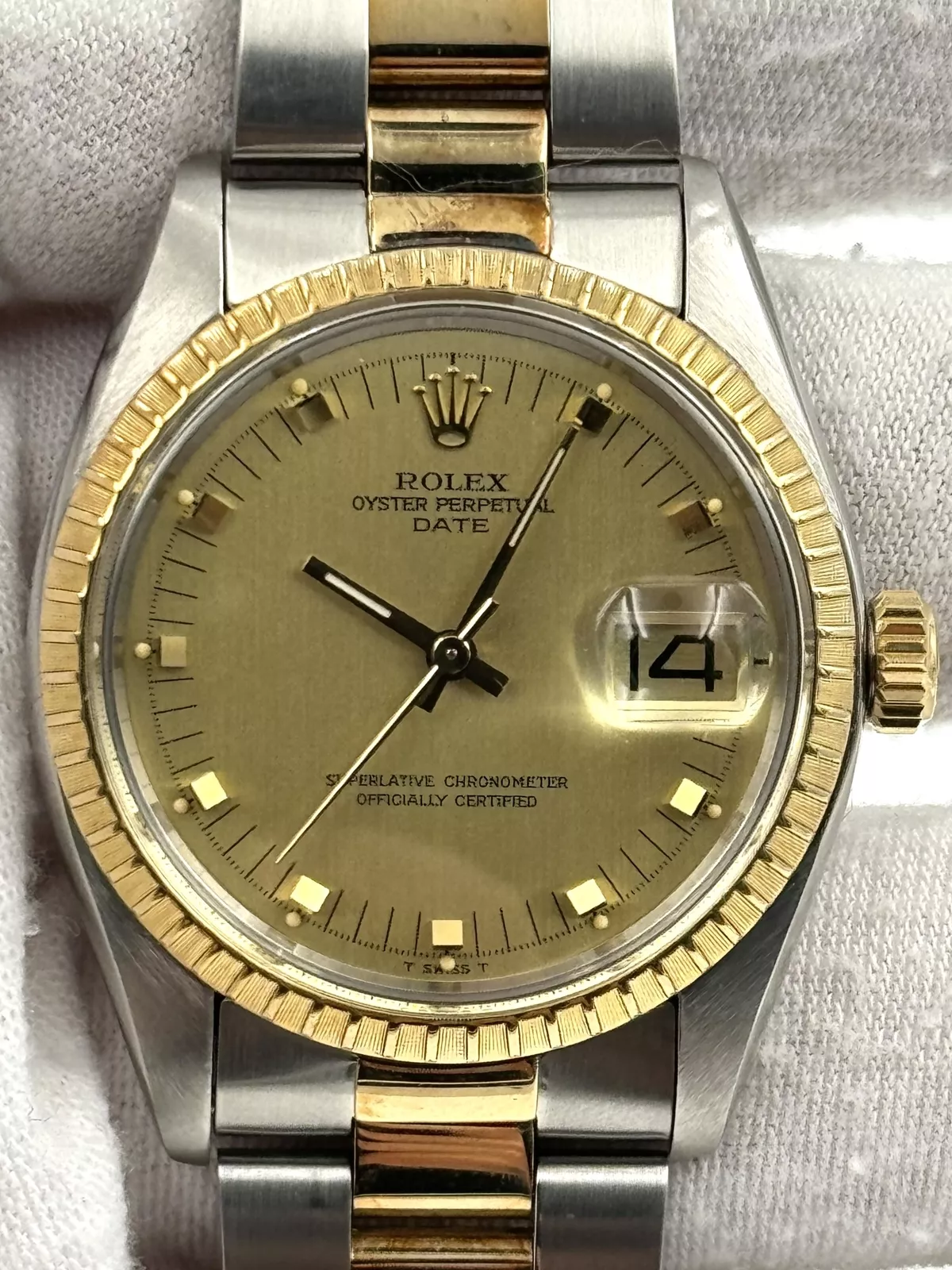 Rolex Oyster Perpetual Date 1505 - Watch Limit