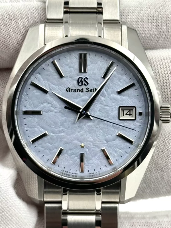 Grand Seiko Heritage Collection SBGP017 - Watch Limit